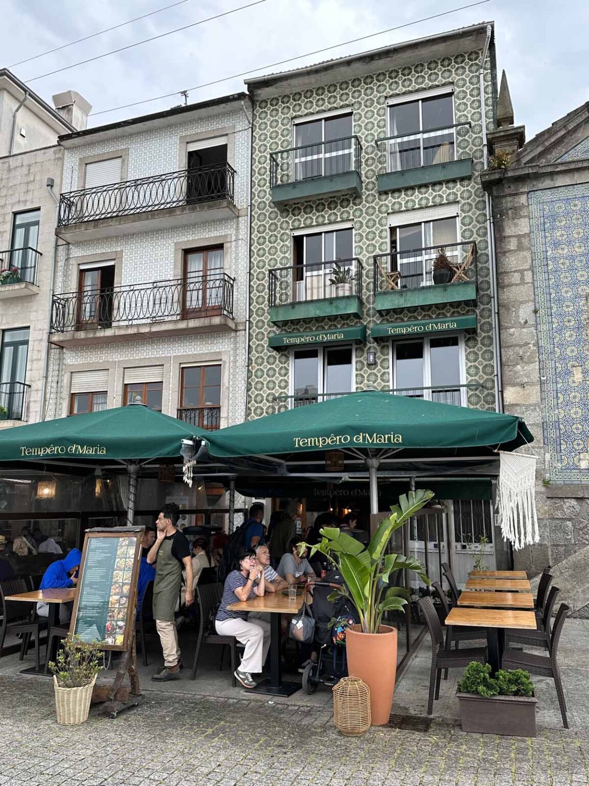 Portugal’s Porto – Picturesque Riverfronts, Port Wine & Old World Charm ...